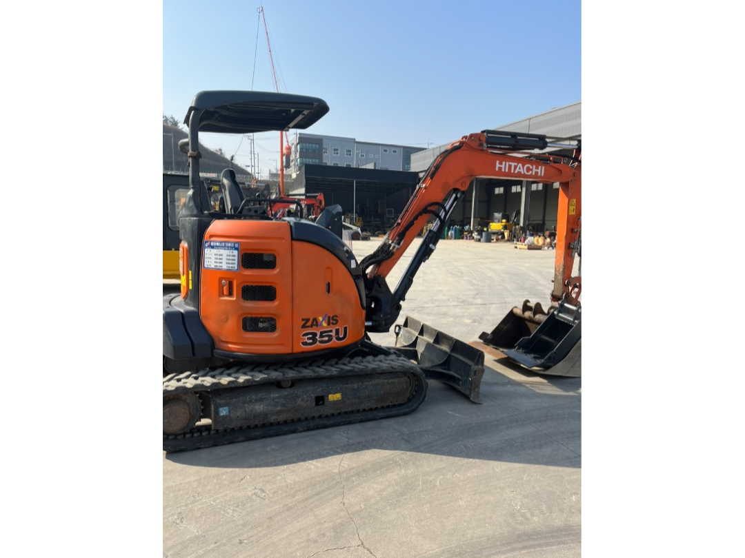 히타치 ZX35 18년식 판매합니다|전문가들