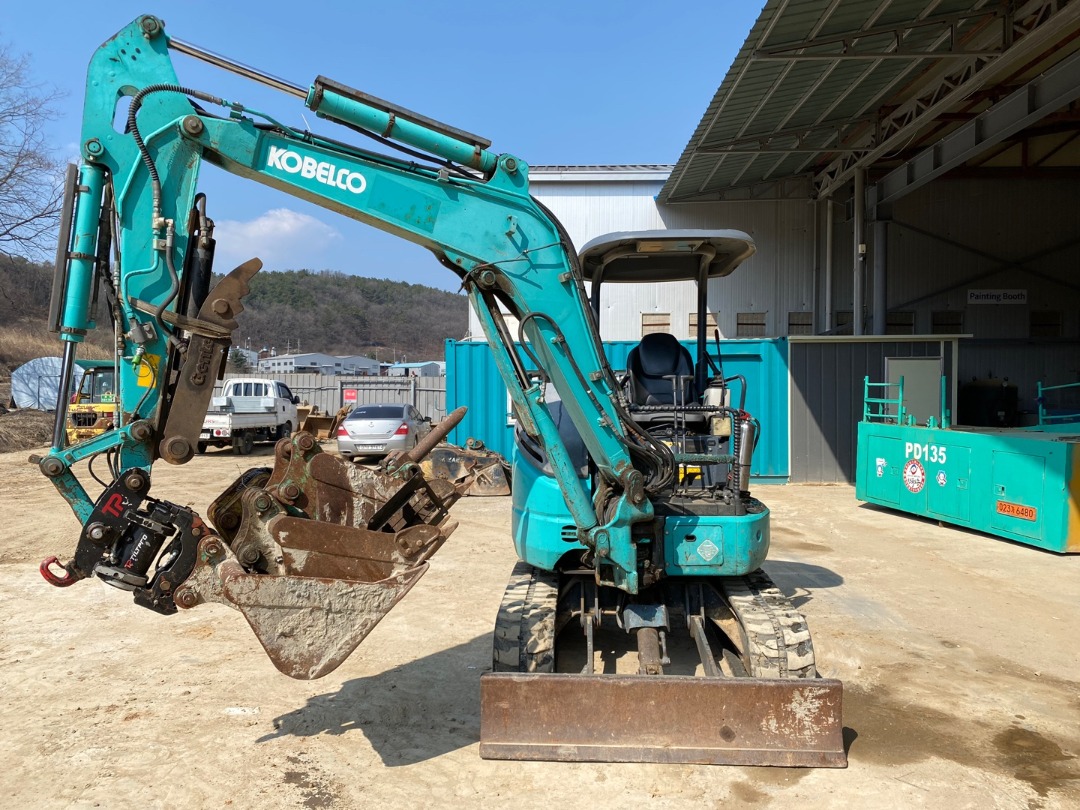 코벨코 3.5톤 SK35 2015년 4100시간 풀세트+틸트 구성 매매|전문가들