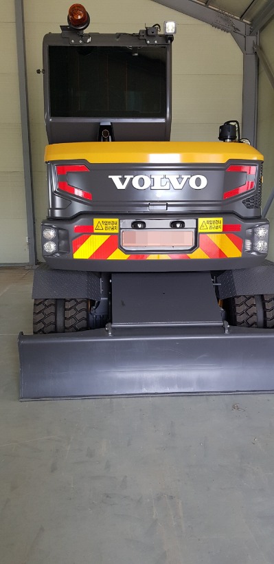 볼보 03W EW60E PRO 2023년 1월 200시간 풀세트 + 회전링크 구성 매매|전문가들