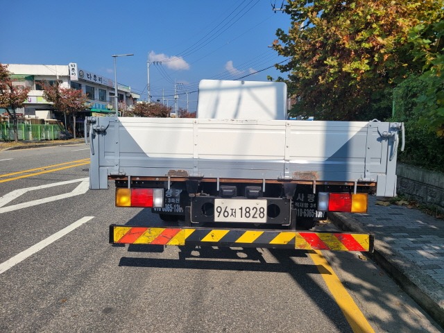 농기계및 장비운반트럭전문가들