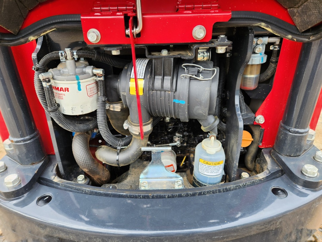 얀마 자가용 VIO17 2022년 160시간 3종+채 바가지 구성 매매|전문가들