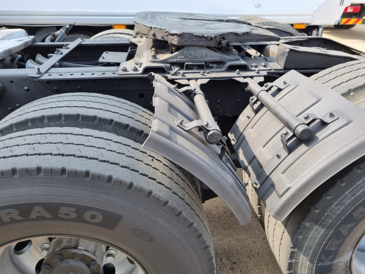 트라고트랙터|전문가들