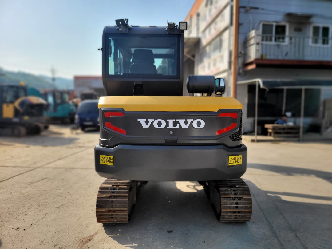 EC60E(17) 산판코집 3200만원|전문가들