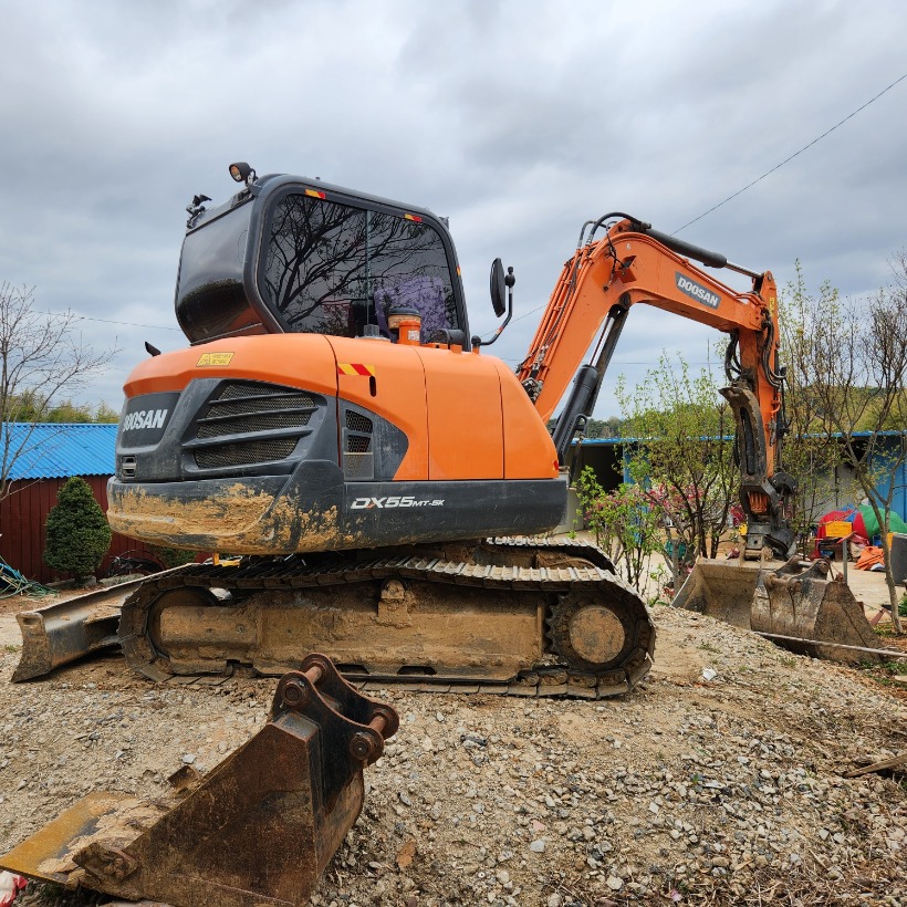 DX55MT-5K 2018년식 회전링크, 코끼리집게 장비판매합니다.|전문가들