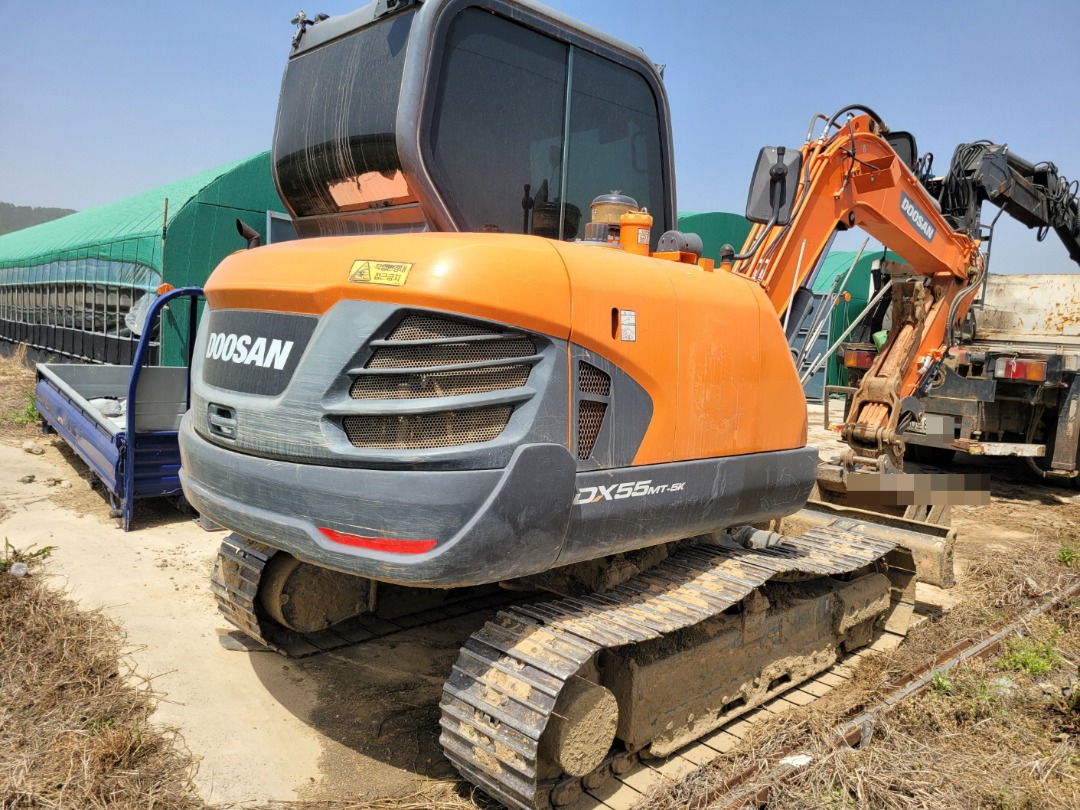 두산 02급 DX55MT-5K 장비상태 양호합니다|전문가들
