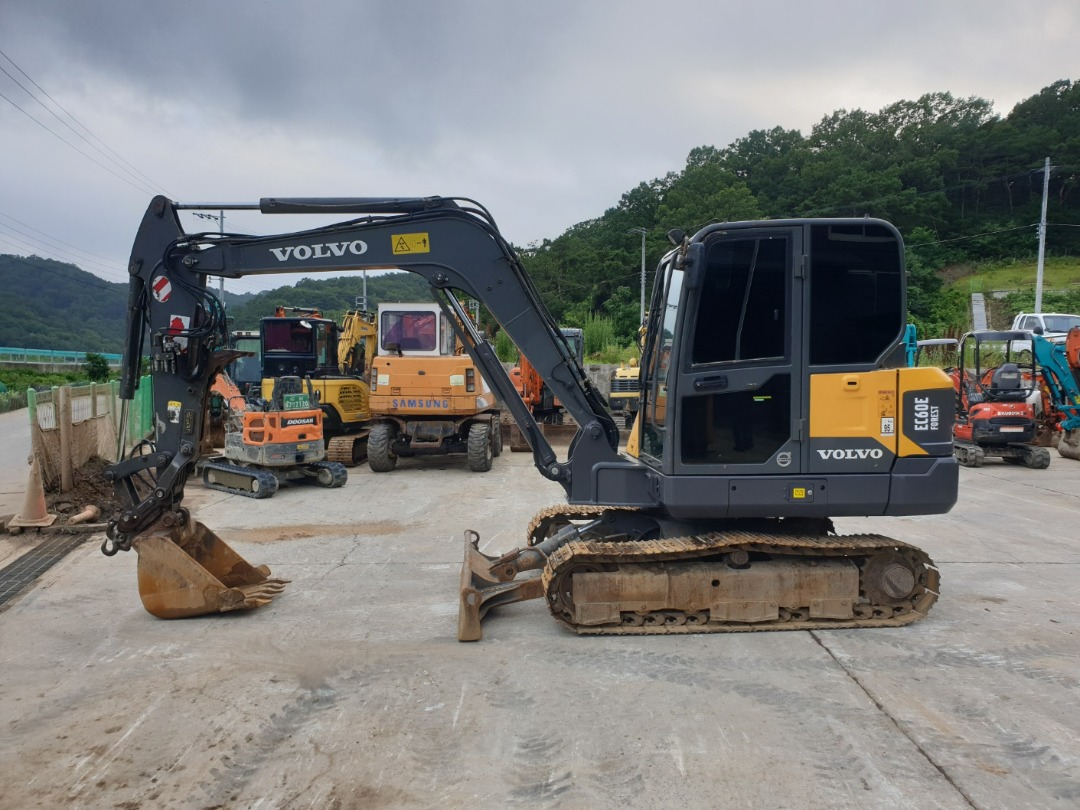 볼보 EC60E 산판 코끼리집게 2016년식|전문가들