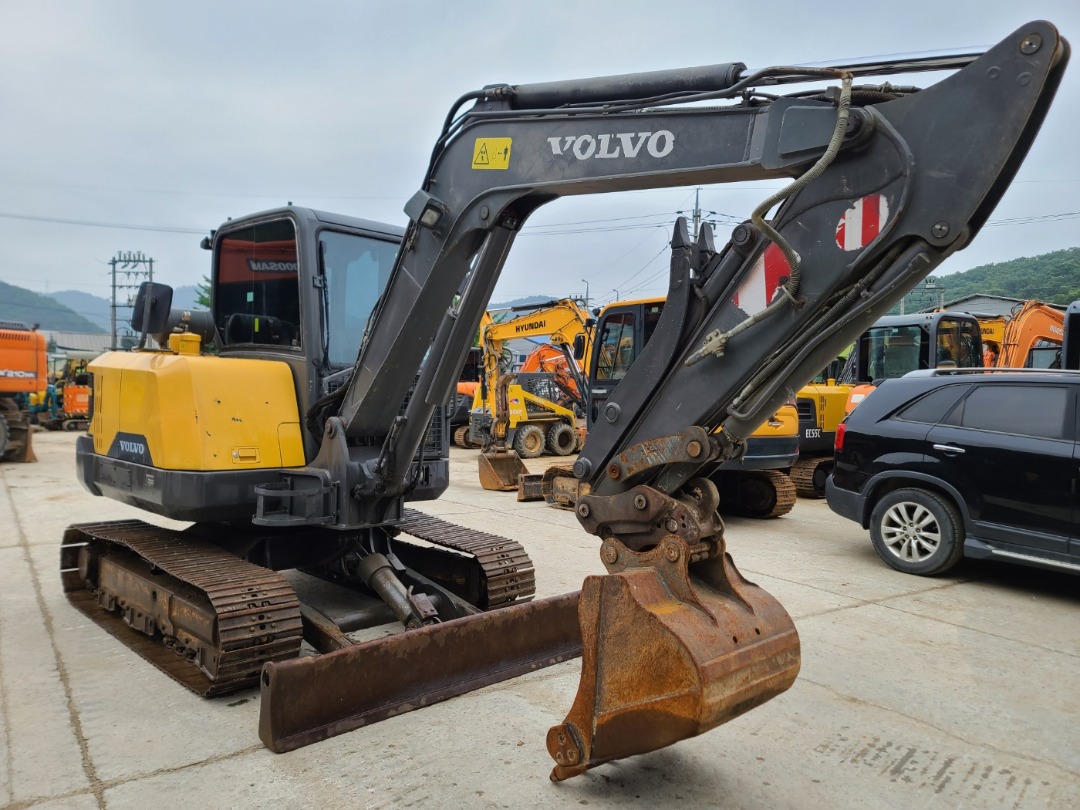 볼보 EC60E 2017년식 회전라인 딱따구리집게|전문가들